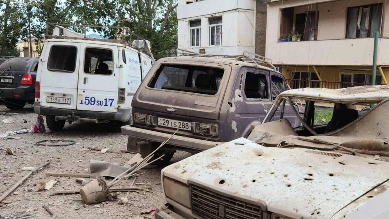 (18+) Torturing POWs, atrocities, looting and vandalism committed by ...